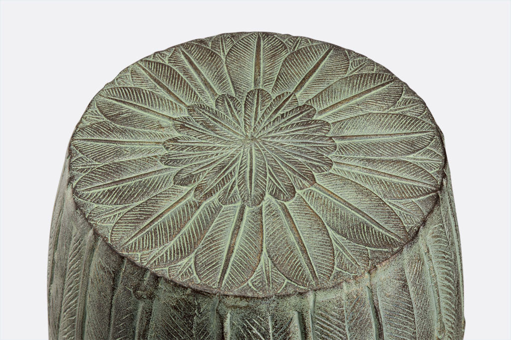 Peacock Feathers Garden Stool – Viridian Bay